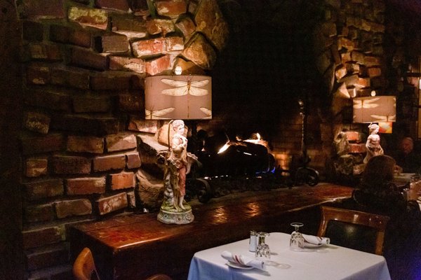 ST. CHARLES PLACE STEAK HOUSE AND BANQUETS - Updated December 2025 ...