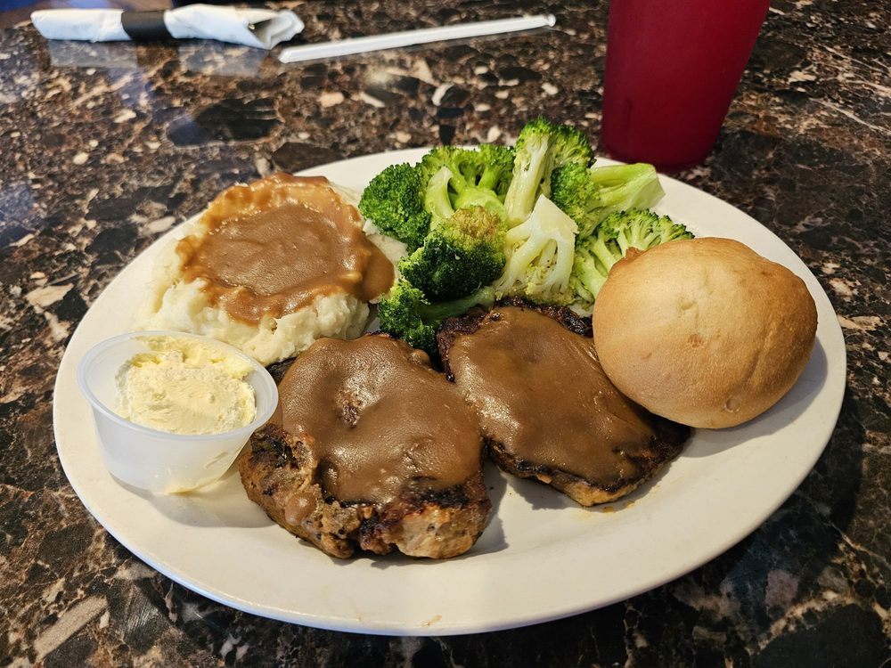 CENTURY INN - Updated April 2026 - 123 Photos & 123 Reviews - 10675 ...