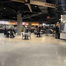 THE SQUARE - Updated July 2025 - 66 Photos & 22 Reviews - 1850 K St NW ...