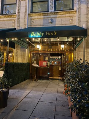 BOBBY VAN’S STEAKHOUSE - 606 Photos & 514 Reviews - 809 15th St NW ...