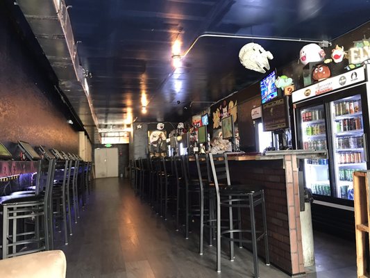 TENTH LEVEL TAVERN - 231 Photos & 115 Reviews - 1242 NE 38th St ...
