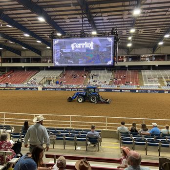 MESQUITE CHAMPIONSHIP RODEO - Updated June 2025 - 79 Photos & 51 ...