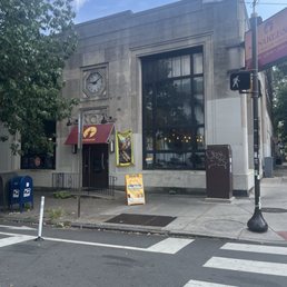 MANAKEESH CAFE BAKERY & GRILL - Updated September 2025 - 551 Photos ...