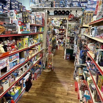 TINY TIM’S TRAINS & TOYS - Updated October 2025 - 33 Photos & 15 ...