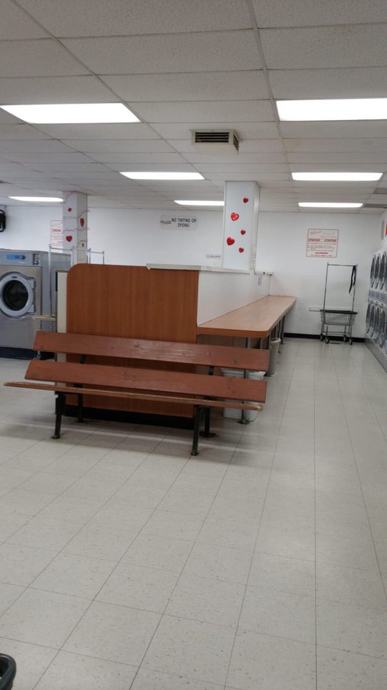 QUALITY WASH COIN LAUNDRY - Updated January 2026 - 1290 Hollister St ...