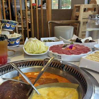 QIAO LIN HOTPOT - BOSTON - Updated November 2024 - 259 Photos & 140 ...