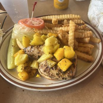 MIKE’S BAR & CRAB HOUSE - Updated June 2024 - 1127 Photos & 1113 ...