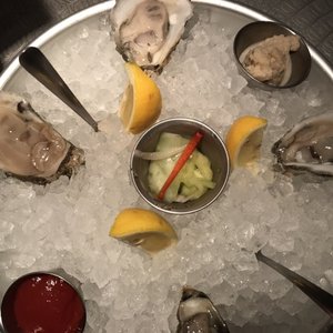 ACACIA SPA - Updated December 2025 - 23 Reviews - 4058 S Lone Pine Ave ...