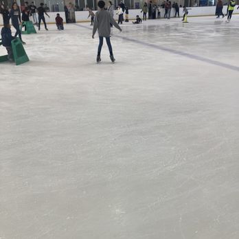 ICE SKATE MEMORIAL CITY - Updated December 2025 - 55 Photos & 33 ...