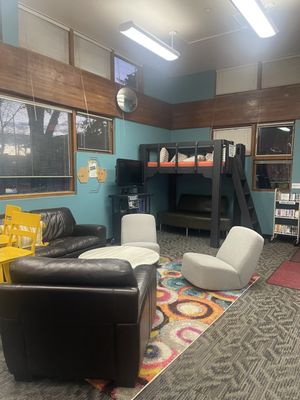 FLAGSTAFF PUBLIC LIBRARY - Updated October 2025 - 47 Photos & 18 ...