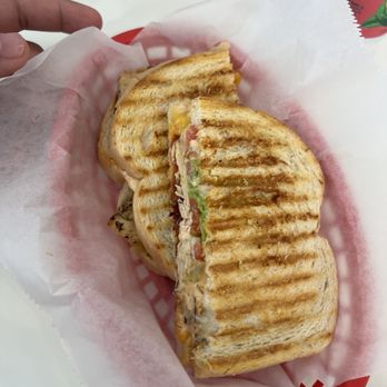 808 DELI - Updated May 2025 - 671 Photos & 1130 Reviews - 2439 S Kihei ...