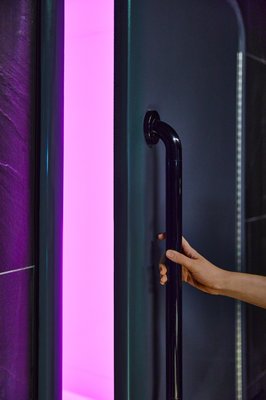 VESSEL FLOATS - Updated July 2024 - 39 Photos & 38 Reviews - 101 West ...