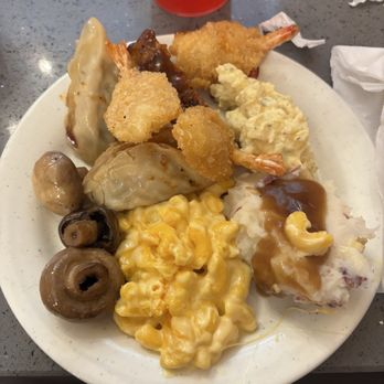 CHOW’S COUNTRY BUFFET - Updated July 2025 - 40 Photos & 26 Reviews ...