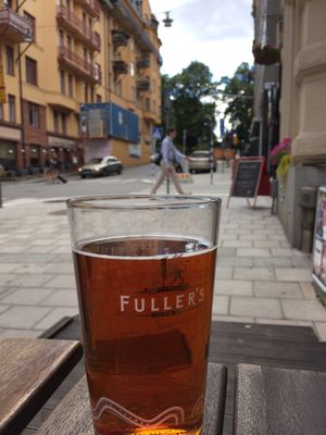 THE QUEEN’S HEAD - 28 Photos & 34 Reviews - Drottninggatan 108 ...