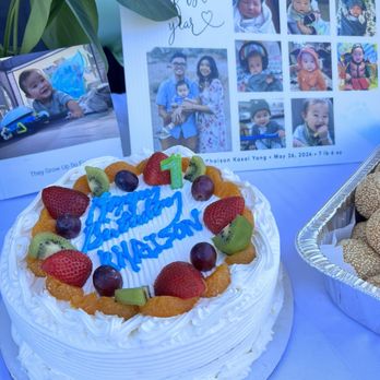 ASAHI BAKERY - Updated June 2025 - 98 Photos & 135 Reviews - 6056 N ...