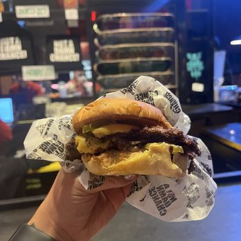 NADC BURGER - Updated April 2025 - 106 Photos & 60 Reviews - 1441 ...