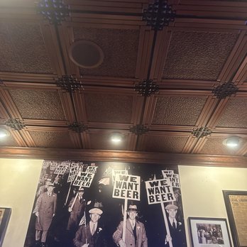 EXCHEQUER RESTAURANT & PUB - Updated November 2024 - 510 Photos & 691 ...