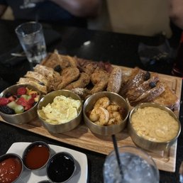 KISS - Updated August 2025 - 1046 Photos & 585 Reviews - 2313 Edwards ...