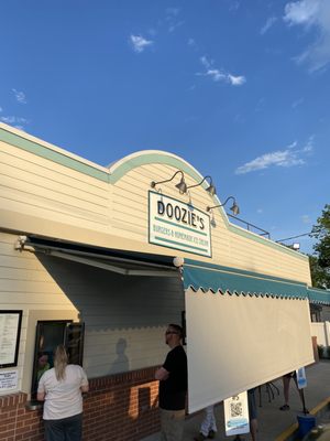 DOOZIES - 30 Photos & 43 Reviews - 4105 S 11th, Council Bluffs, Iowa ...