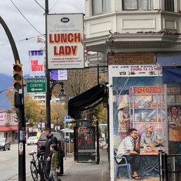 LUNCH LADY - Updated September 2025 - 1450 Photos & 315 Reviews - 1046 ...