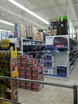 CANADA COMPUTERS - Updated December 2025 - 20 Reviews - 3 Roydon Place ...