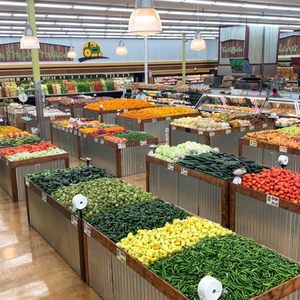BARONS MARKET OTAY RANCH - Updated December 2025 - 252 Photos & 75 ...
