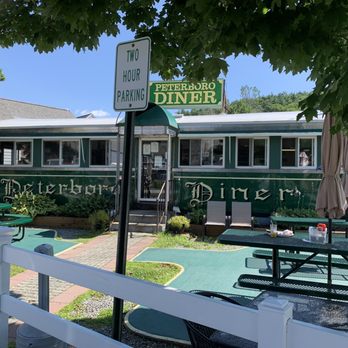 PETERBOROUGH DINER - Updated January 2026 - 51 Photos & 96 Reviews - 10 ...