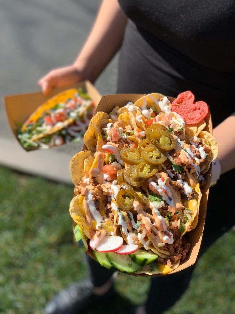 LA JACKA MOBILE - 95 Photos & 79 Reviews - 700 Van Ness Ave, Fresno ...