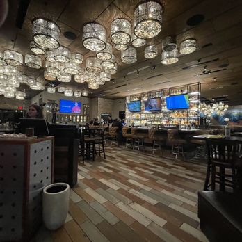 AZTECA D’ORO - Updated June 2025 - 228 Photos & 115 Reviews - 10783 ...