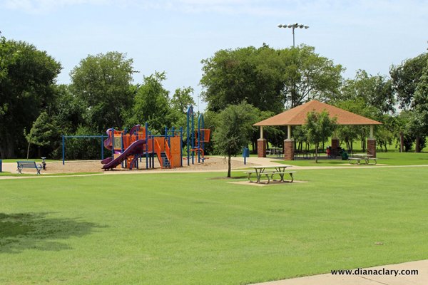 FORD PARK EAST - Updated December 2025 - 11 Photos - 705 Whitman Dr ...