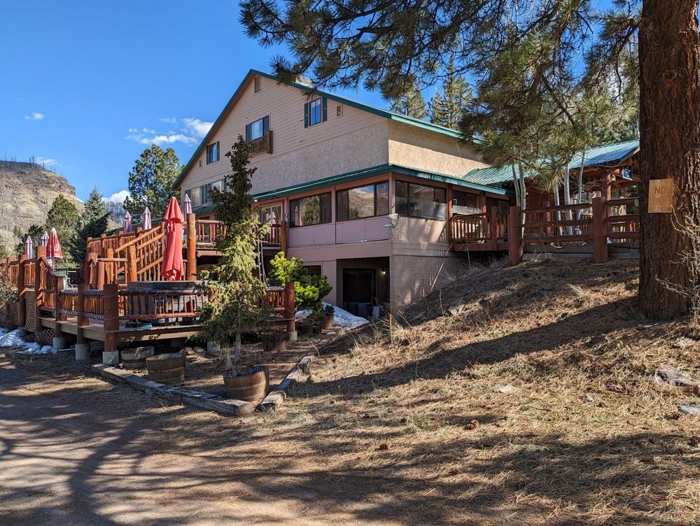 EDELWEISS RESORT AND RESTAURANT - 16 Photos - 1 Main St, Greer, Arizona ...