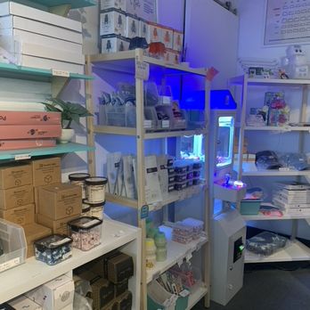 TINY KEYBOARD SHOP - Updated October 2025 - 100 Photos & 61 Reviews ...