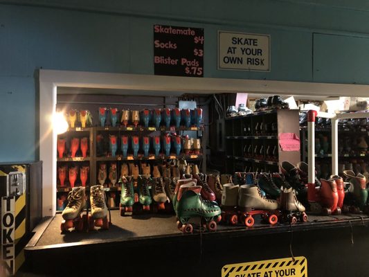 GALAXY SKATEWAY & PLAY ZONE PLAYGROUND - Updated September 2025 - 36 ...