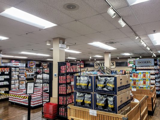 SNYDERS OF HANOVER FACTORY STORE - Updated December 2025 - 44 Photos ...