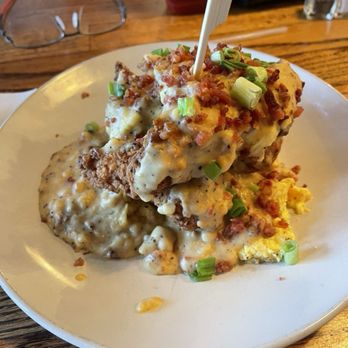 THE HOWLIN BIRD - Updated June 2024 - 183 Photos & 100 Reviews - 123 S ...