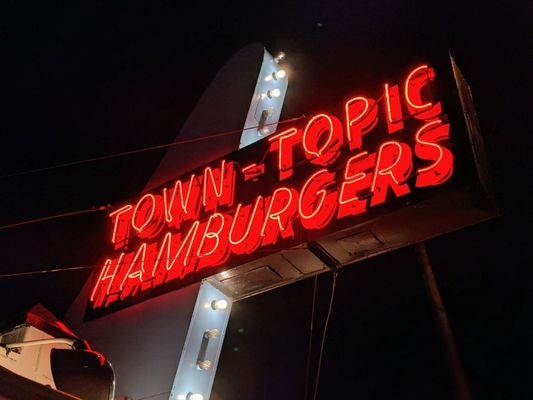 TOWN TOPIC - 358 Photos & 436 Reviews - 2021 Broadway St, Kansas City ...