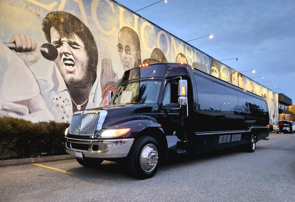 SAPPHIRE LIMOUSINE - Surrey, British Columbia, Canada - Limos - Phone ...