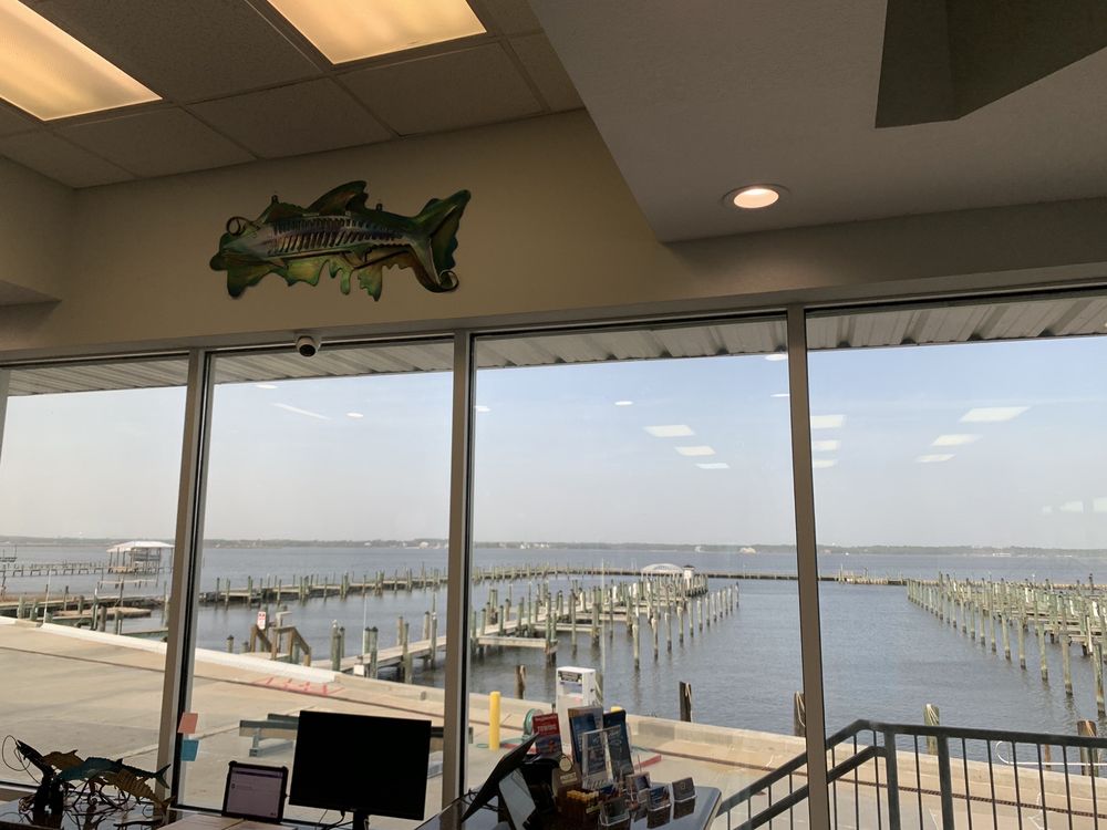 PELICAN POINT MARINA - Updated October 2025 - 20 Photos - 200 E 8th St ...