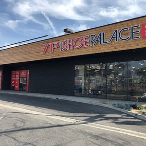 BOOT BARN - Updated October 2025 - 49 Photos & 74 Reviews - 464 E ...