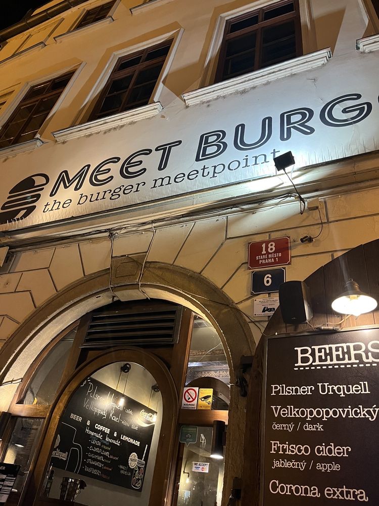 MEET BURGER - Updated December 2025 - 17 Photos & 28 Reviews - Náměstí ...