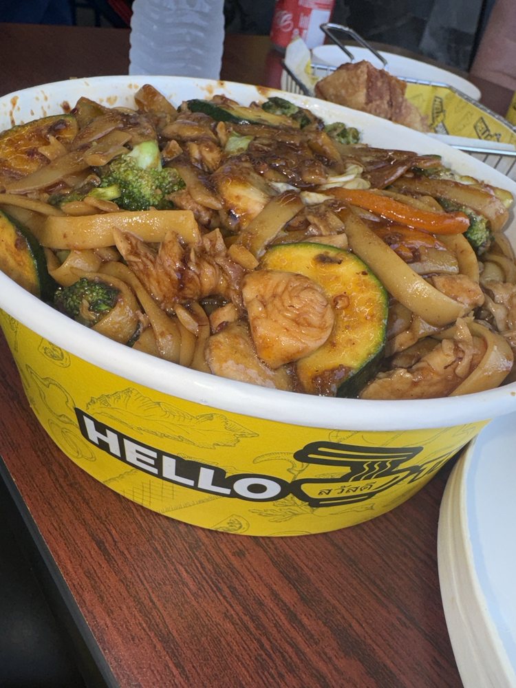 HELLO THAI - Updated August 2024 - 10272 S Harlem Ave, Bridgeview ...