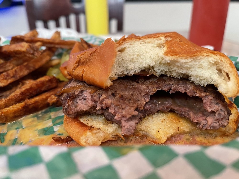 Casper's and Runyon's Nook, Minnesota | Roadtrippers