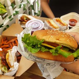 SPRING CAFE - Updated July 2024 - 372 Photos & 221 Reviews - 153D ...