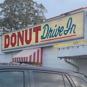 DONUT DRIVE-IN - Updated November 2025 - 285 Photos & 395 Reviews ...