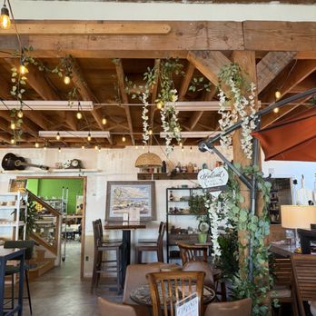 WET CLAY CAFE - Updated December 2025 - 117 Photos & 68 Reviews - 1109 ...