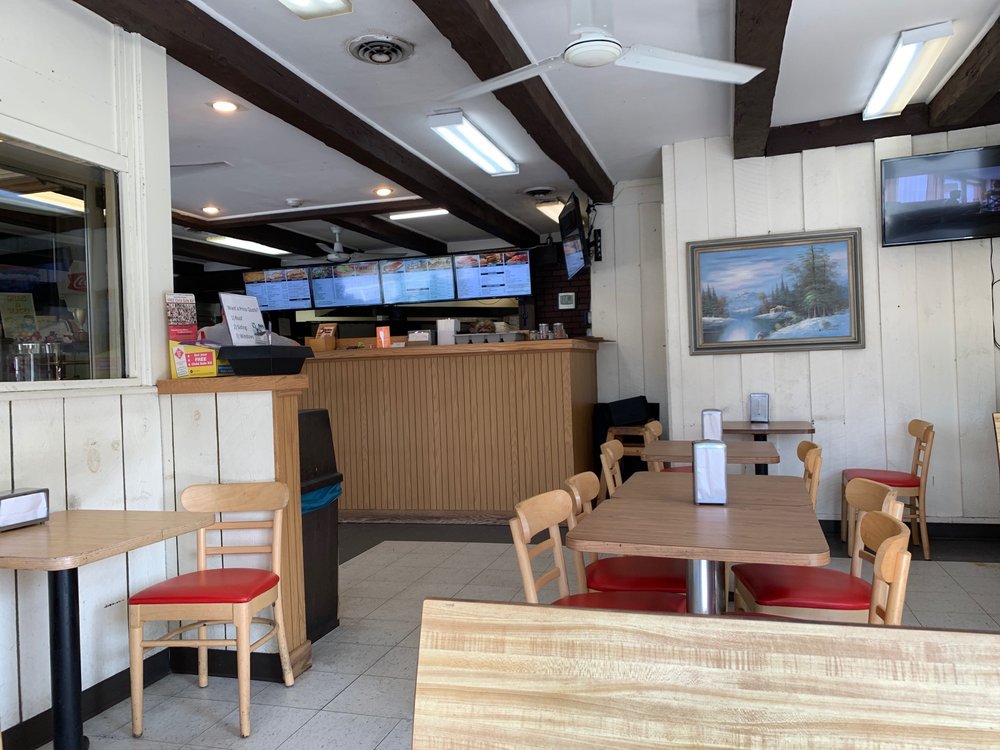 PRIME PIZZA - Updated November 2024 - 55 Reviews - 215 E Main St, East ...