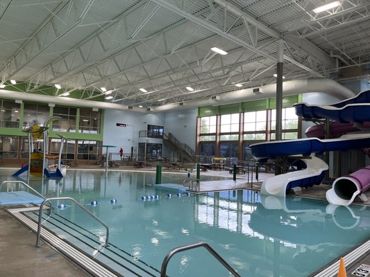 VETERAN’S MEMORIAL COMMUNITY CENTER - Updated November 2025 - 32 Photos ...