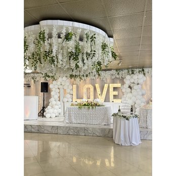 CRYSTAL RESTAURANT & BANQUET - Updated August 2025 - 232 Photos & 92 ...