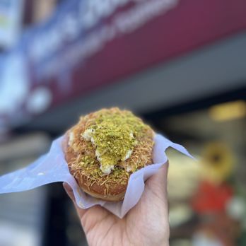 MOE’S DOUGHS DONUT SHOP - Updated October 2025 - 514 Photos & 425 ...