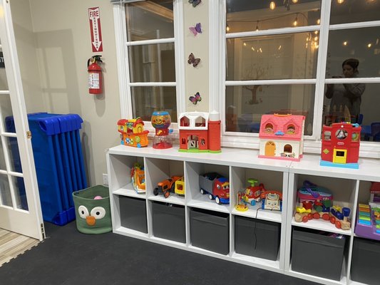 LITTLE BEES DAYCARE - Updated August 2024 - 23 Photos - Redwood City ...